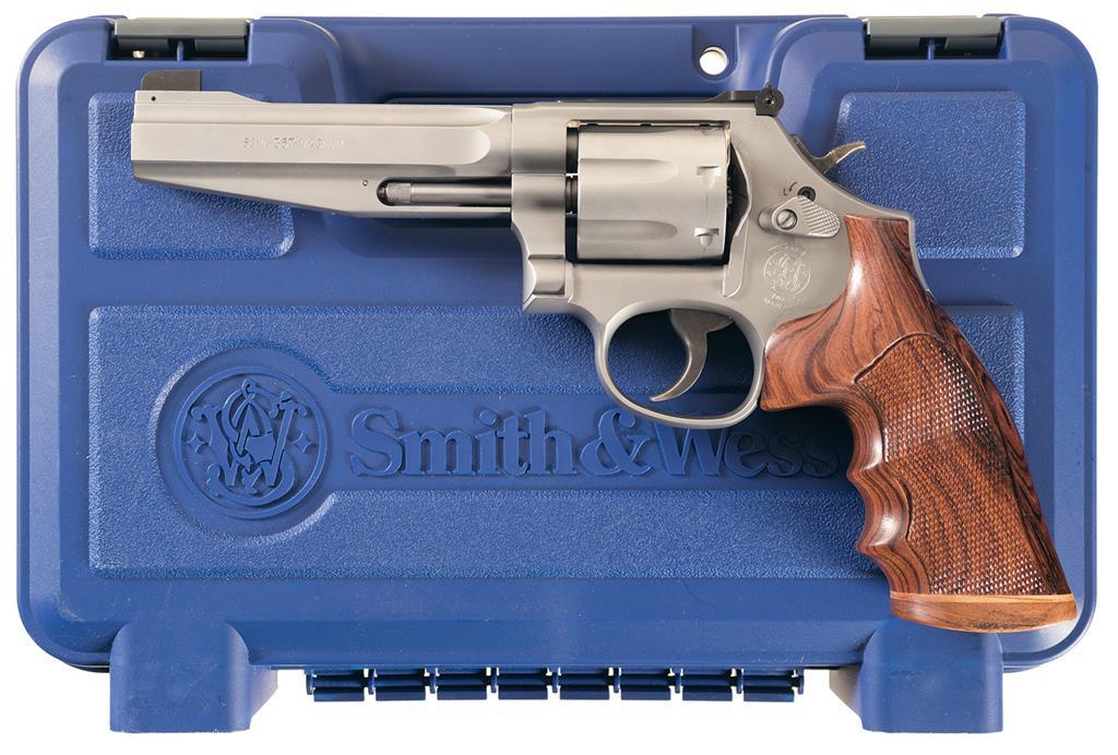 Smith & Wesson Model 686 Pro Series Double Action Revolver with | Rock ...