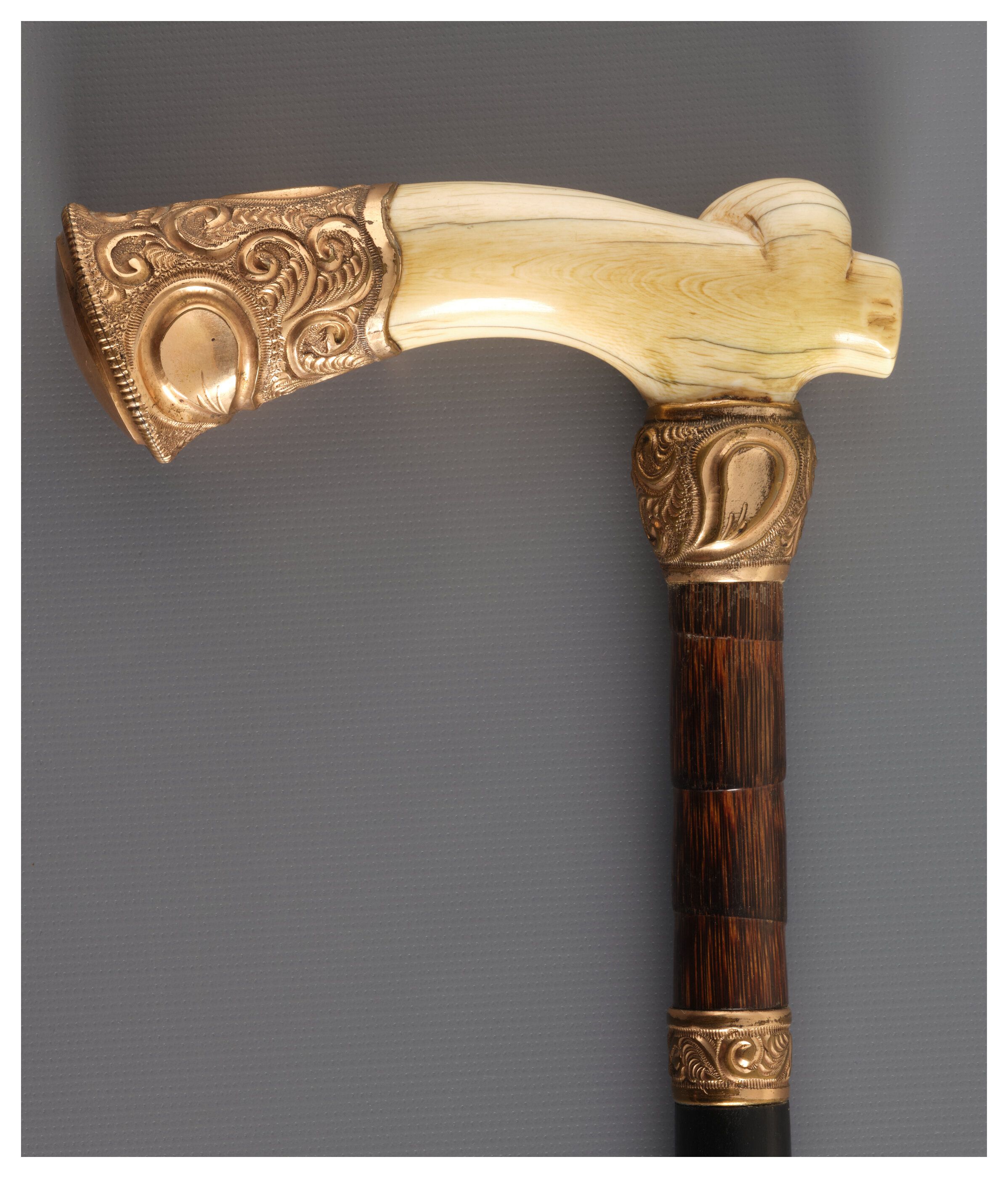 Antique Cane Rock Island Auction
