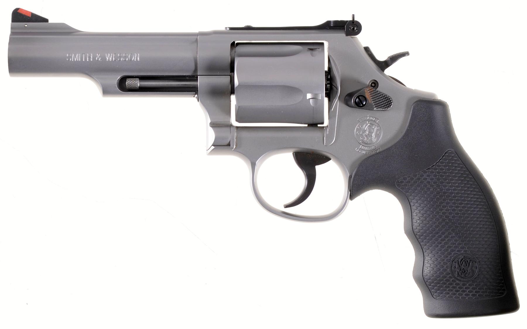 Smith & Wesson Model 69 Combat Magnum Double Action Revolver | Rock ...
