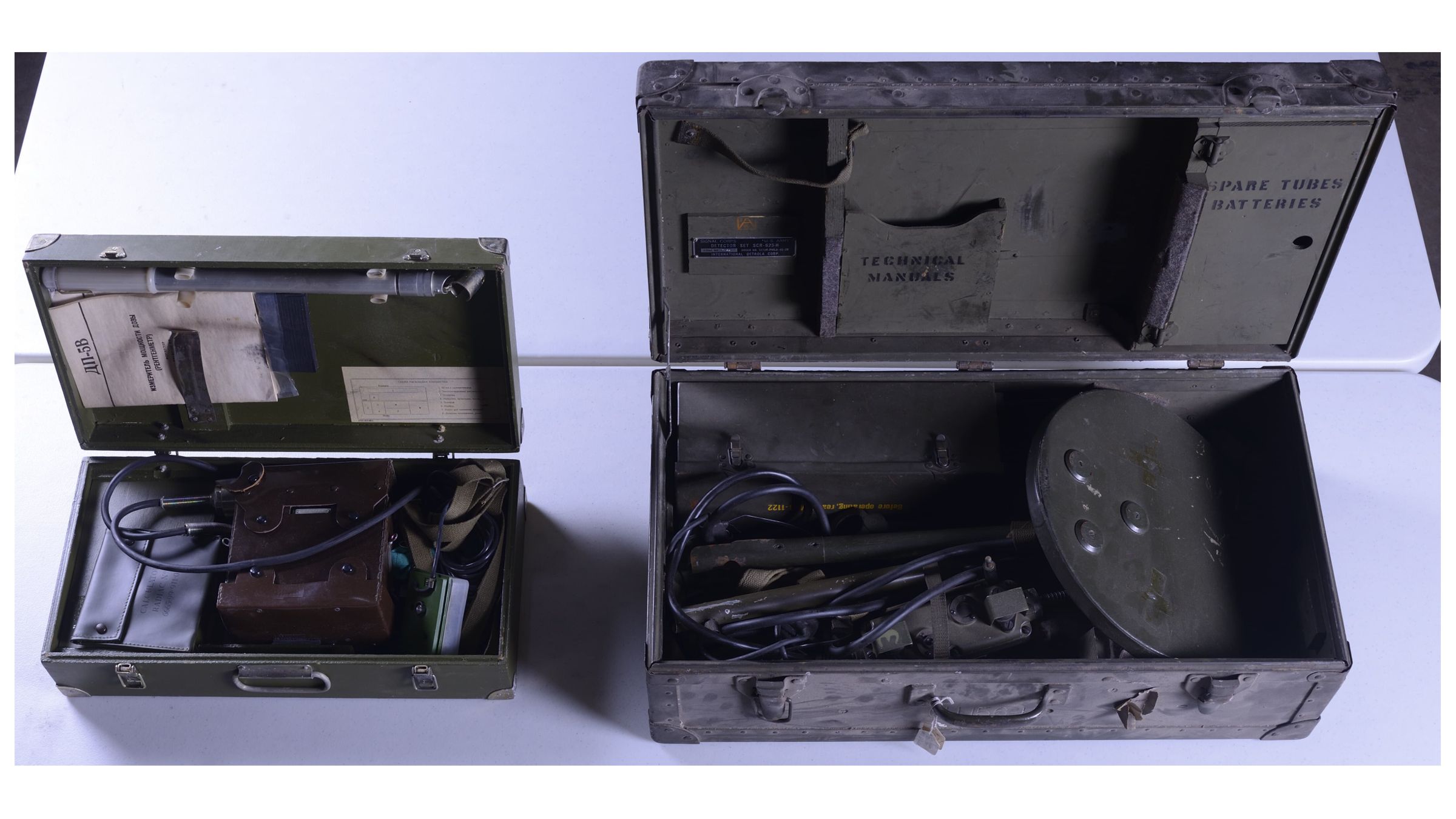 U.S. Mine Detector Kit and Soviet Chemical Weapons Detector | Rock ...