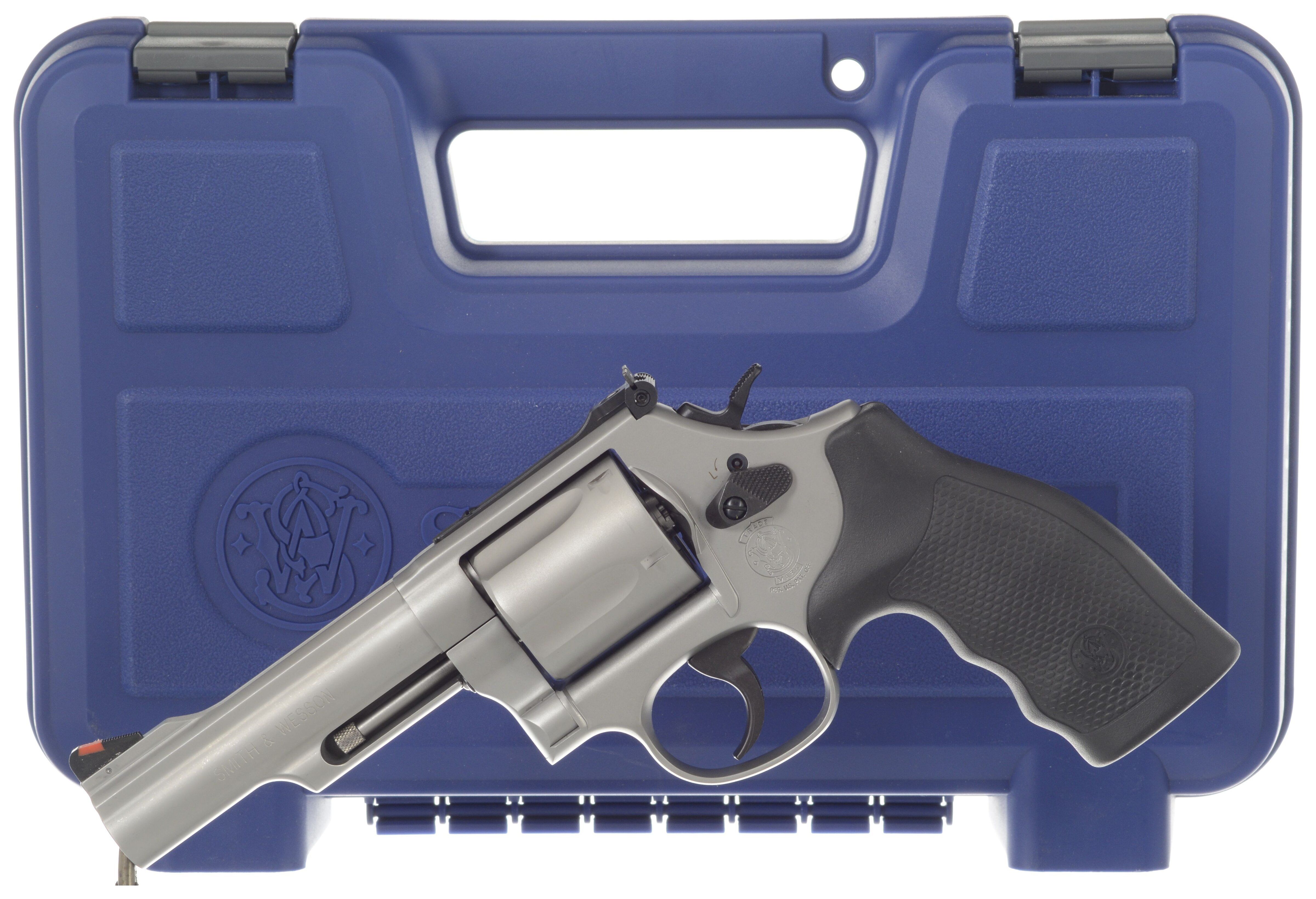 Smith & Wesson Model 69 Combat Magnum Revolver with Case | Rock Island ...