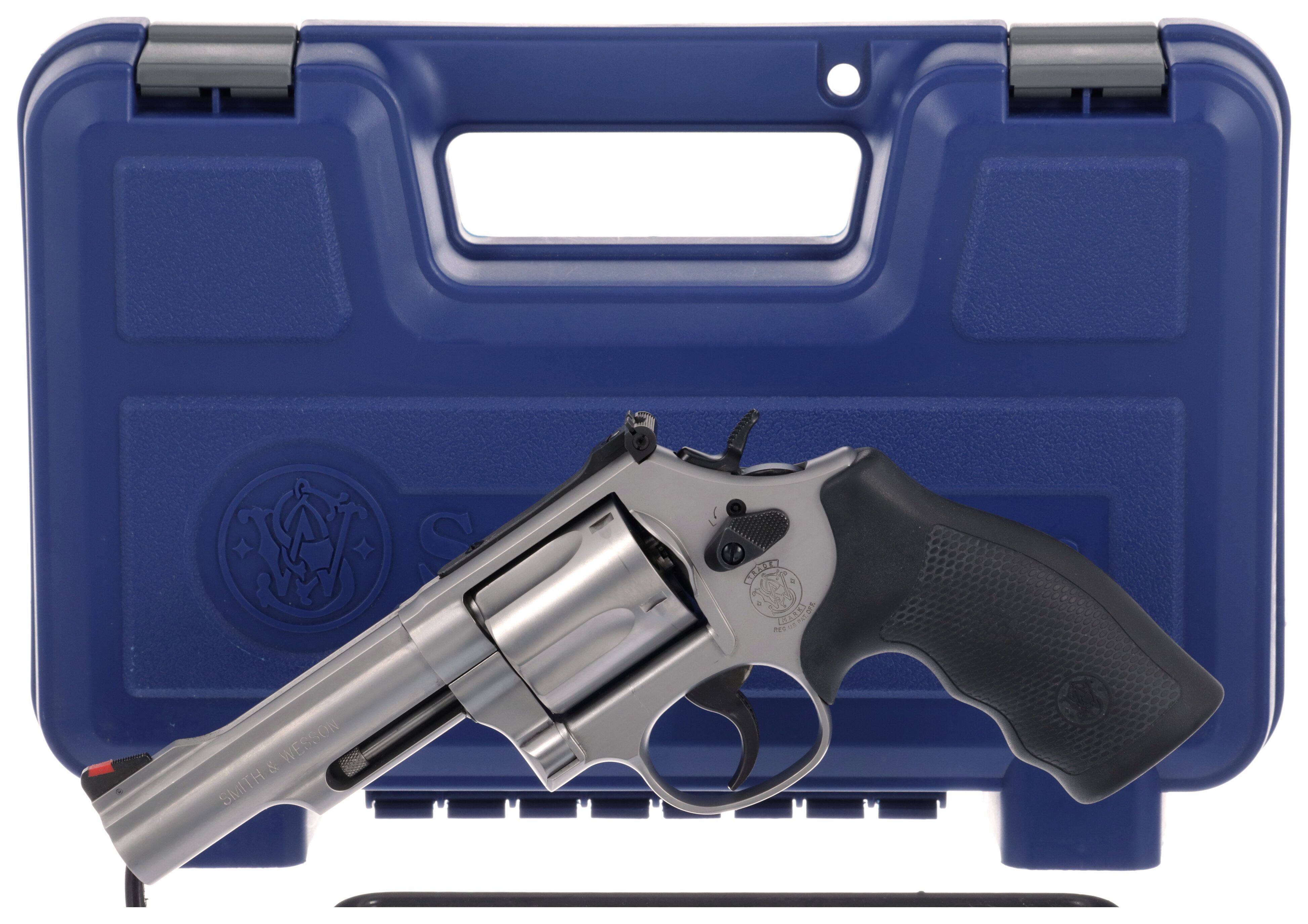 B) Smith & Wesson Model 69 Combat Magnum Revolver | Rock Island Auction