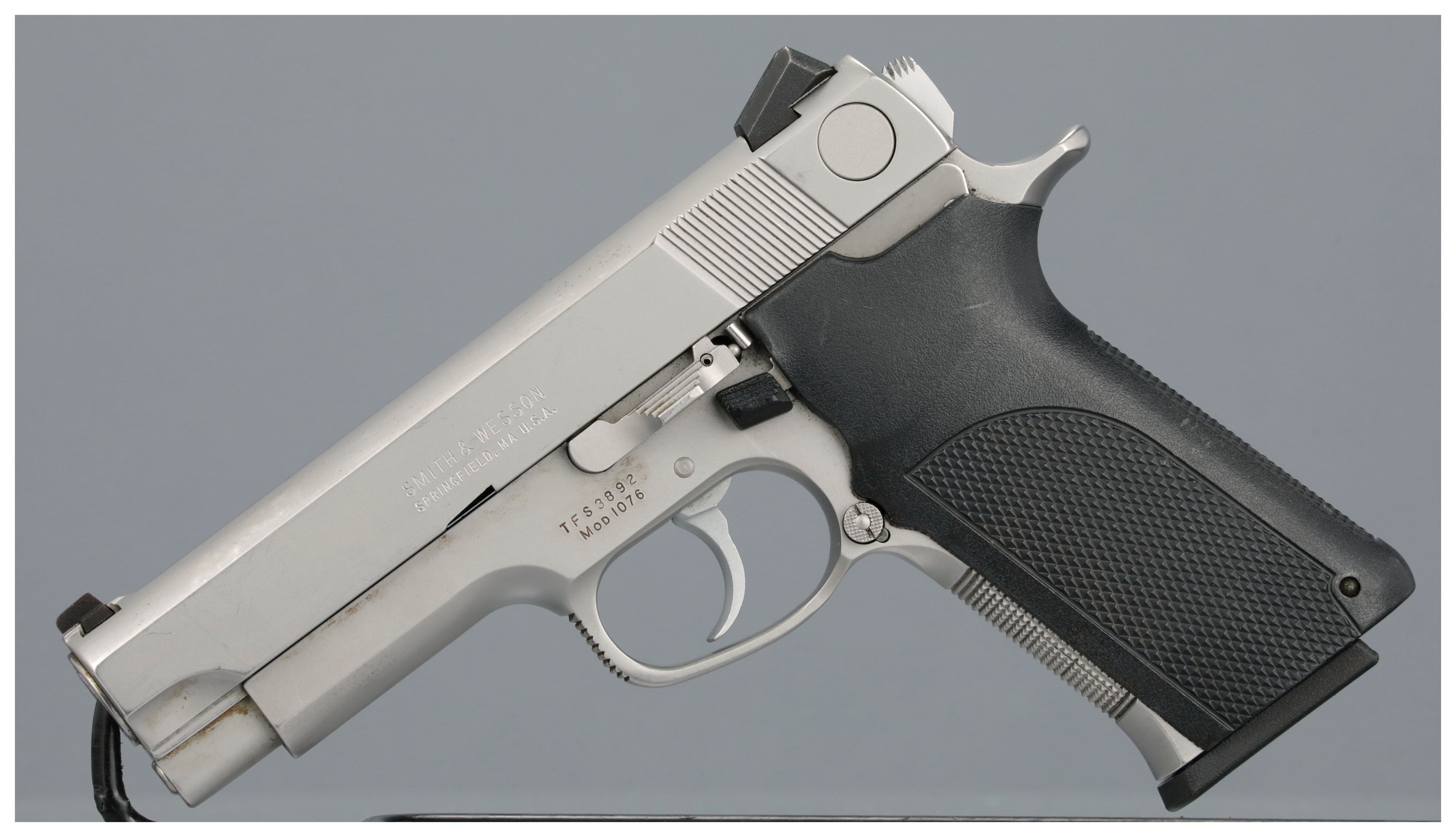 Smith & Wesson Model 1076 Semi-Automatic Pistol | Rock Island Auction