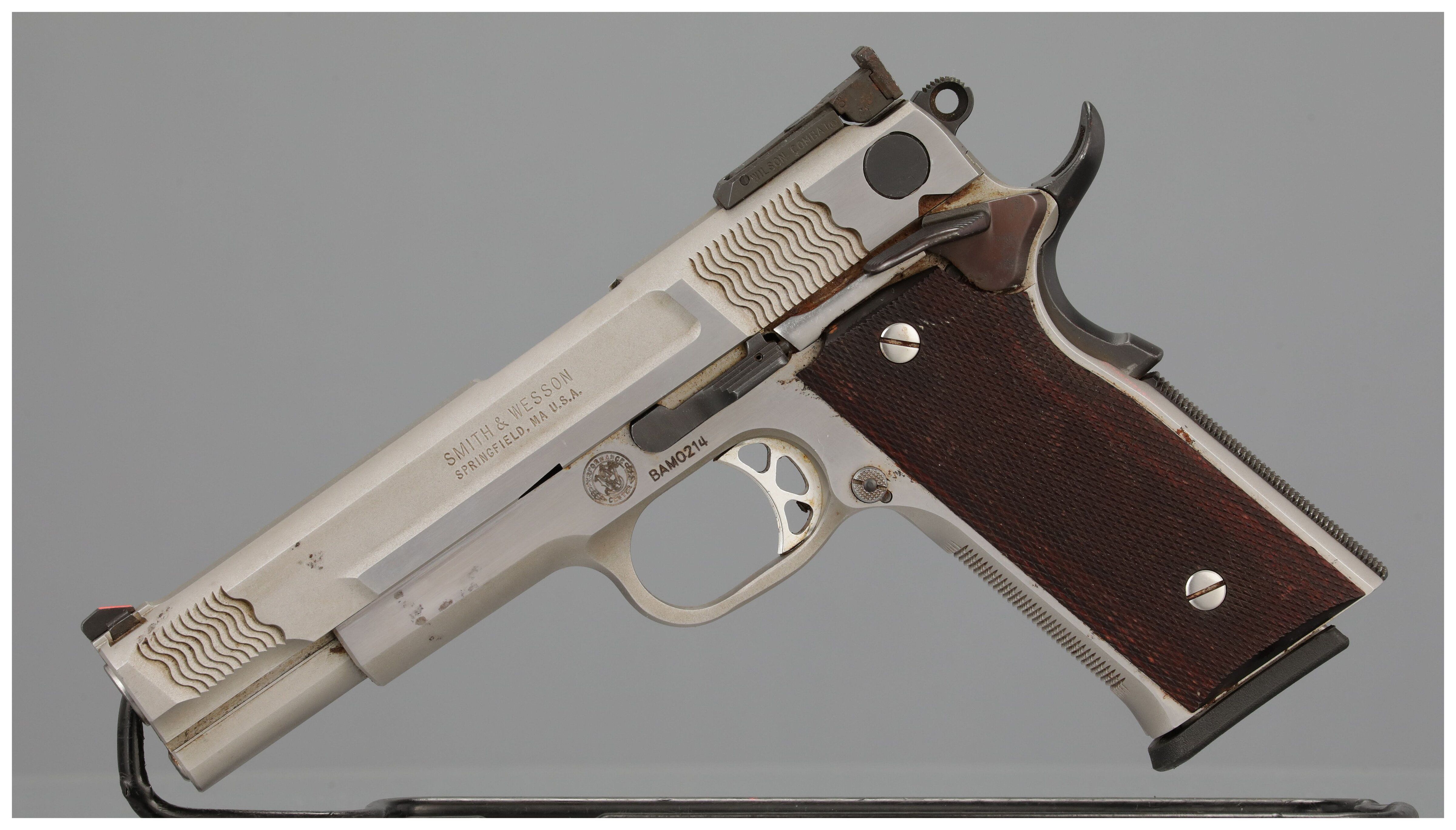 Smith & Wesson Performance Center Model 945-1 Pistol | Rock Island Auction
