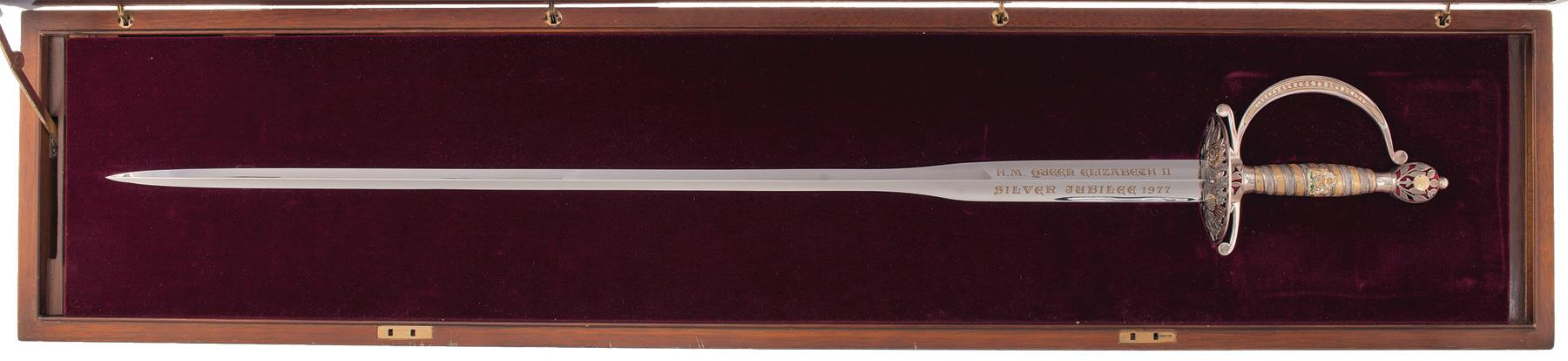 Superb Wilkinson Sword/U.S. Historical Society Queen Elizabeth I | Rock ...